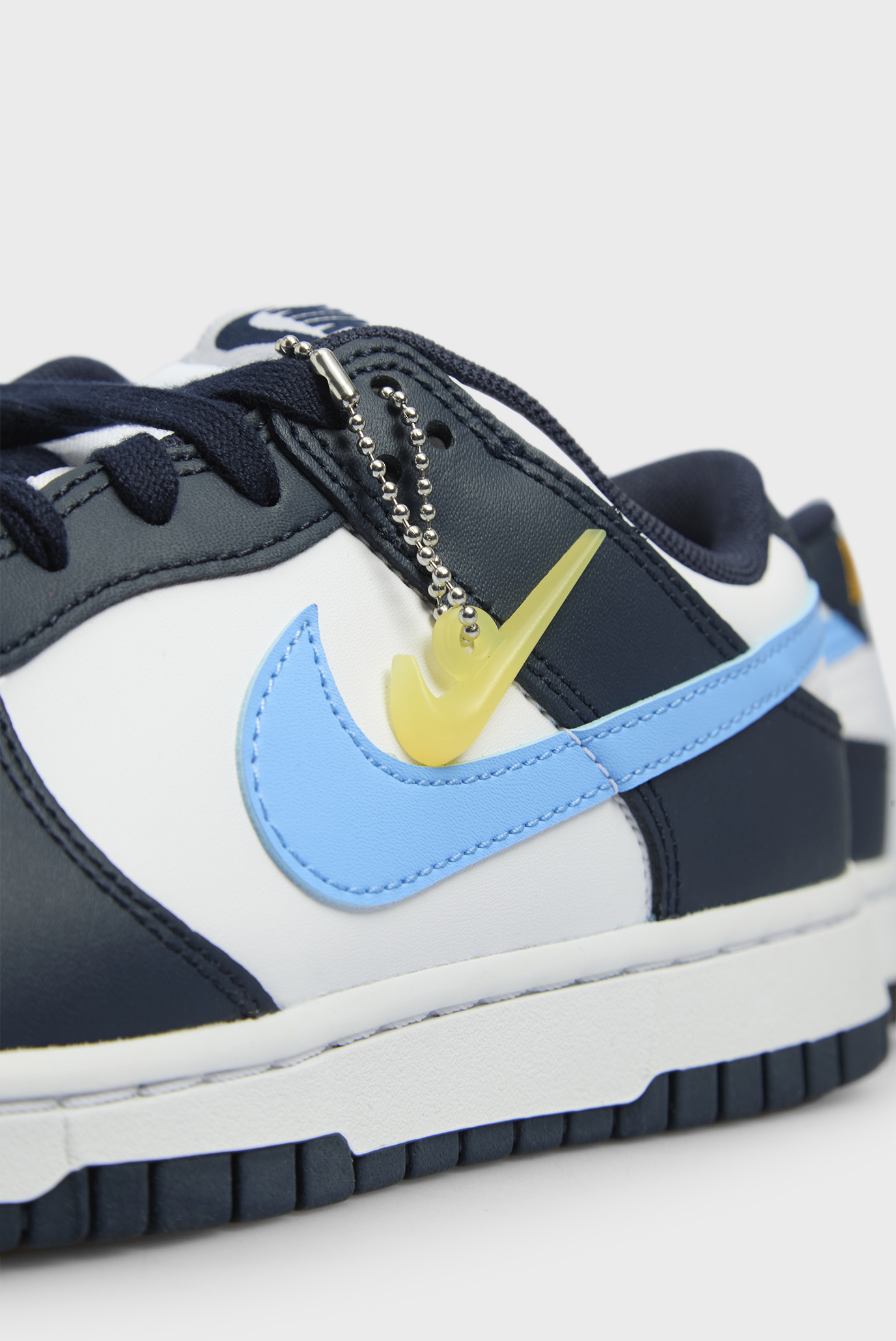 Женские сникерсы DUNK LOW Nike FN7800-400 — MD-Fashion
