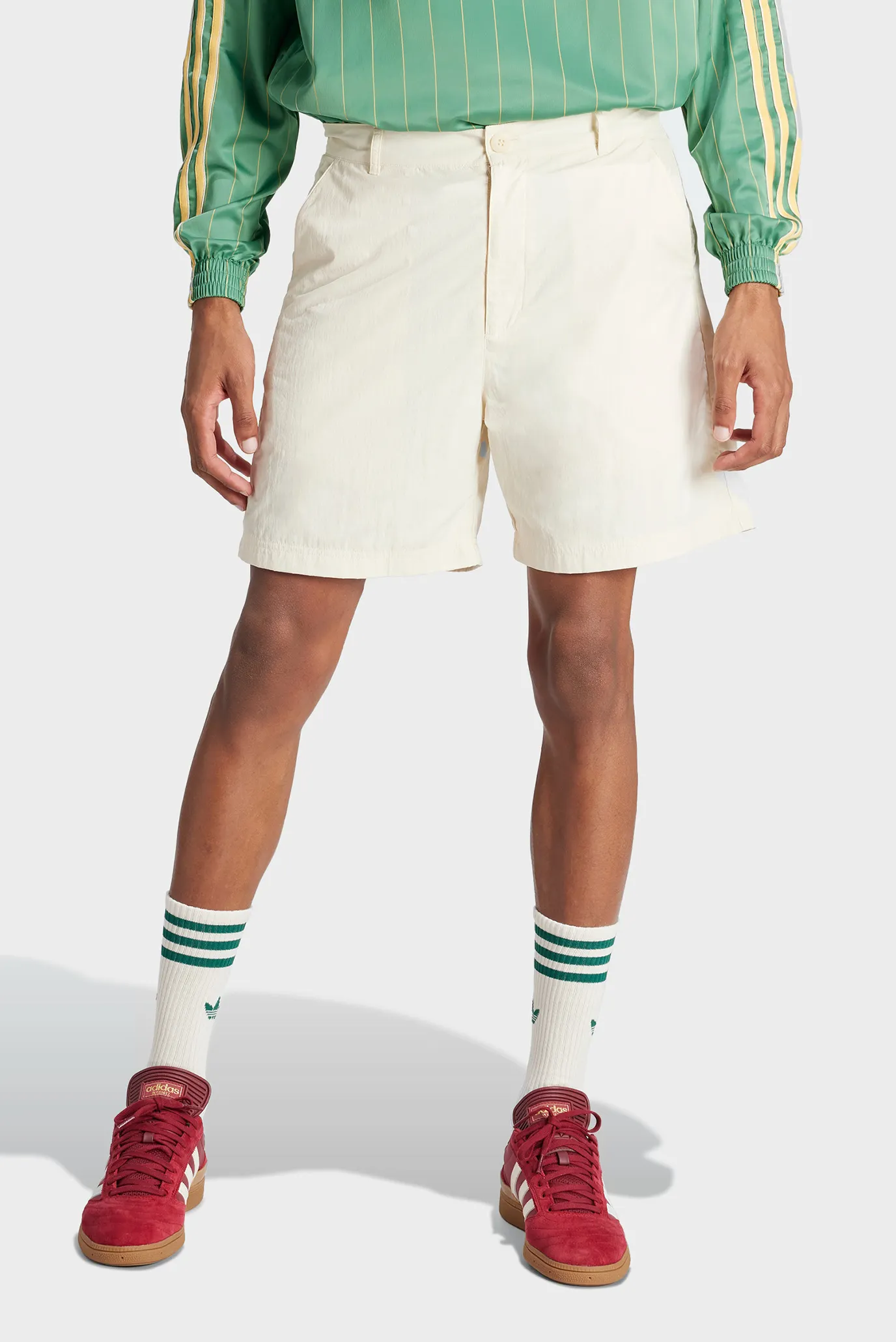 Мужские белые шорты Formal adidas IR9635 — MD-Fashion