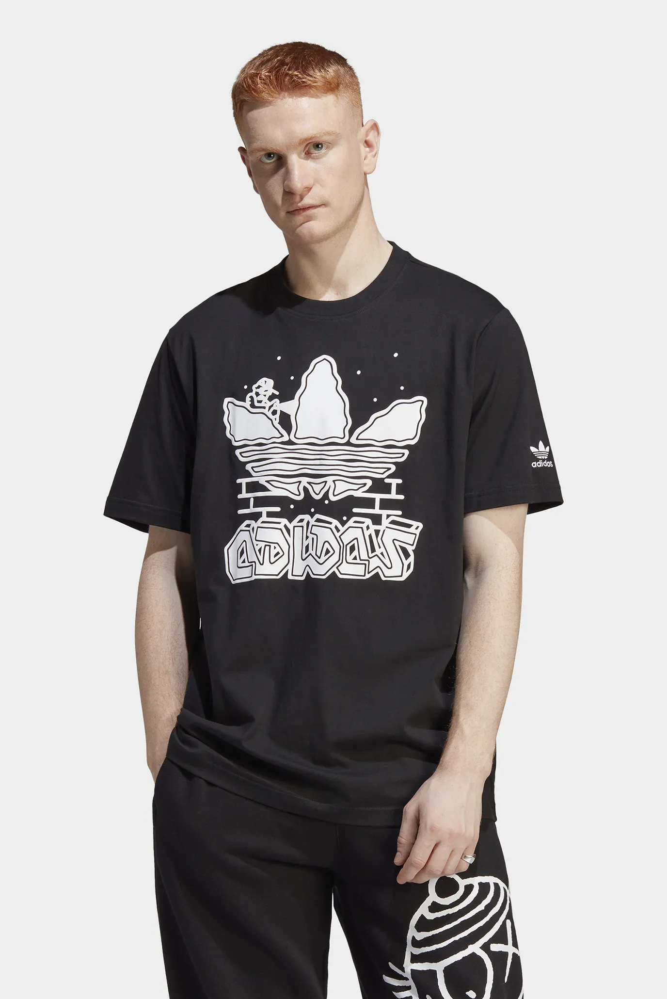 Футболка Graphics Hack the Elite adidas IC5737 — MD-Fashion