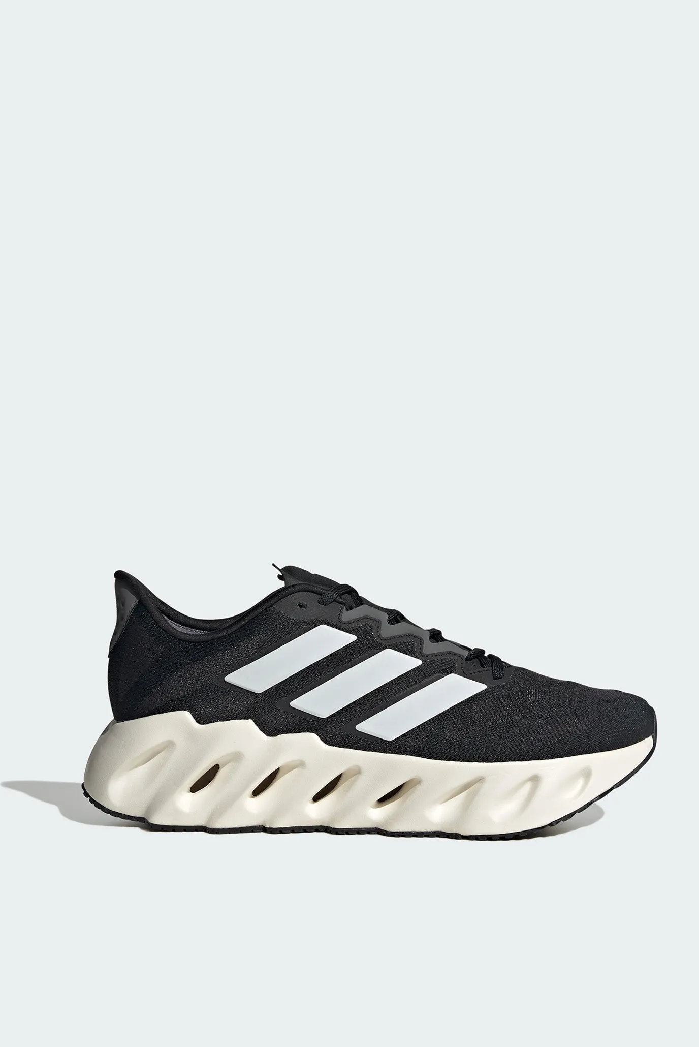 Чоловічі чорні кросівки Shift FWD adidas ID1780 — MD-Fashion