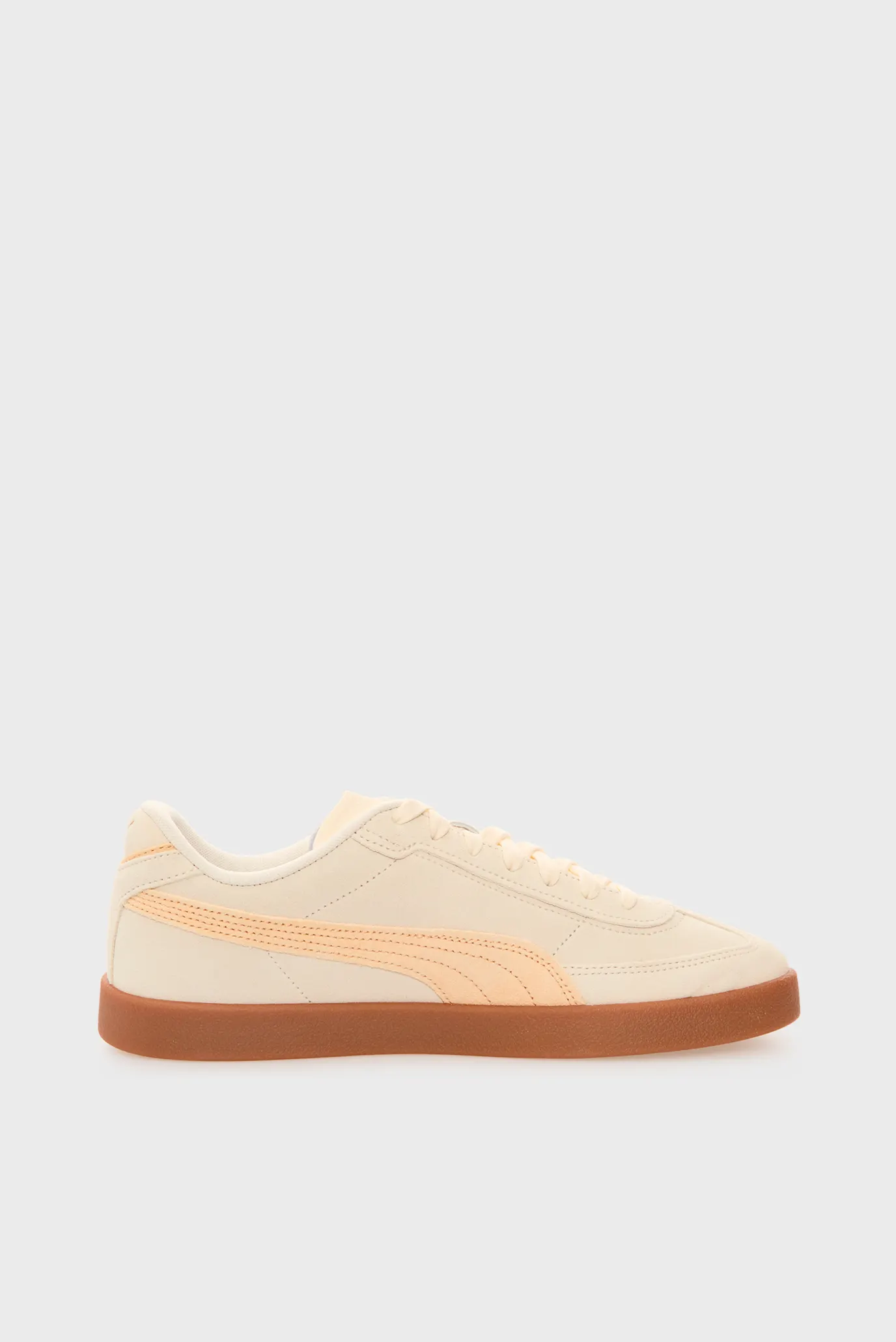 Білі замшеві снікерси PUMA Club II Era Suede Sneakers Unisex PUMA ...