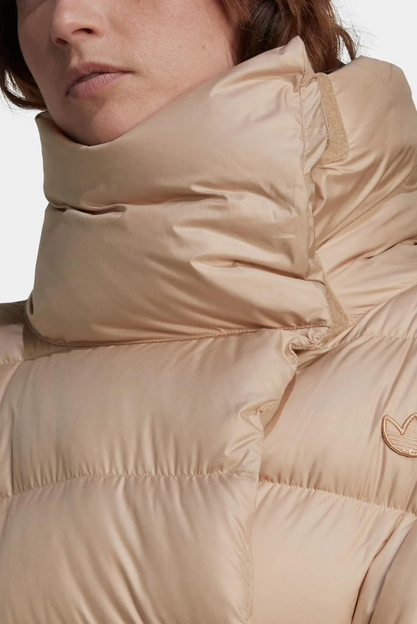 Пухова куртка adidas HK5244 — MD-Fashion