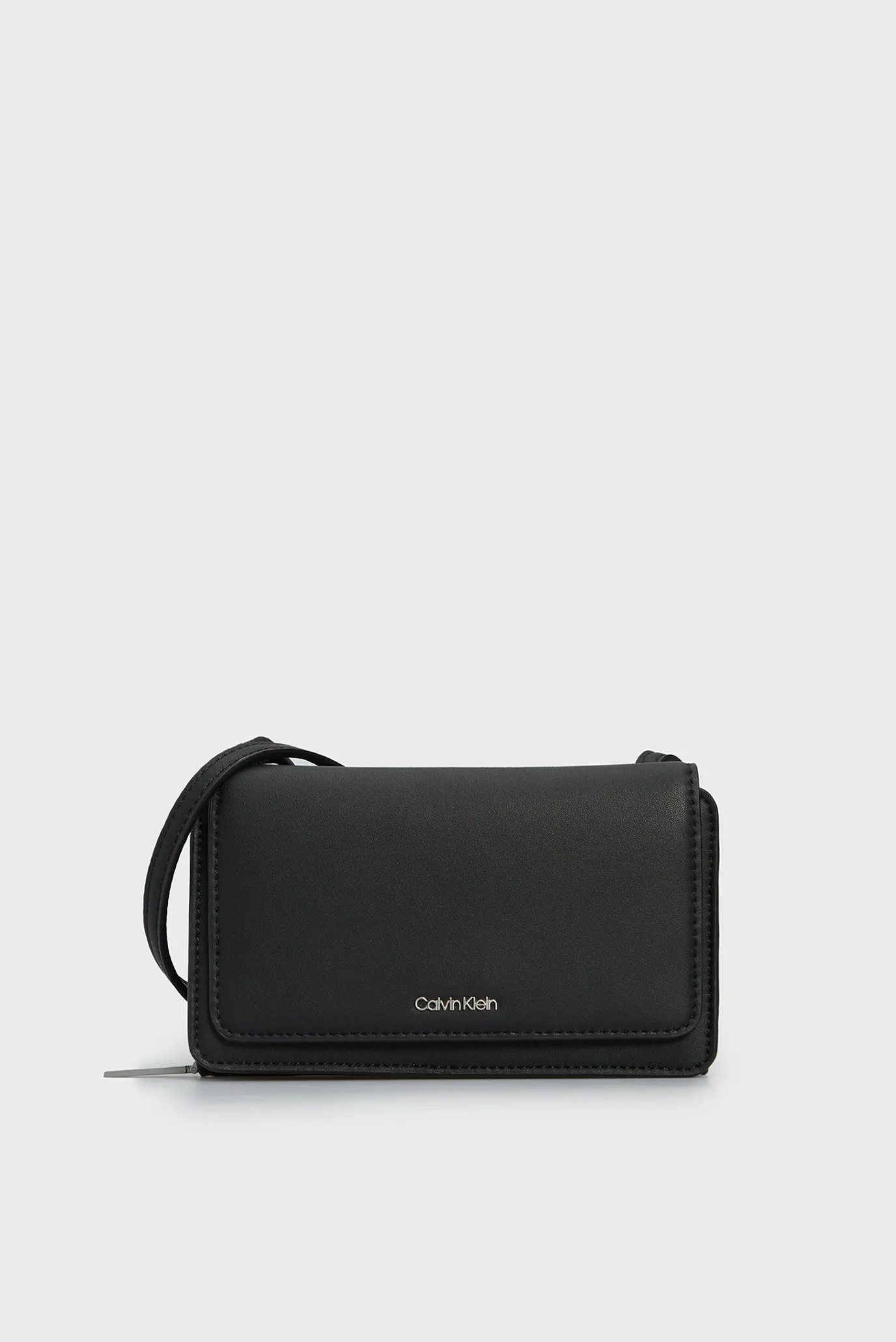 Жіноча чорна сумка CK MUST MINI BAG Calvin Klein K60K611434 — MD-Fashion