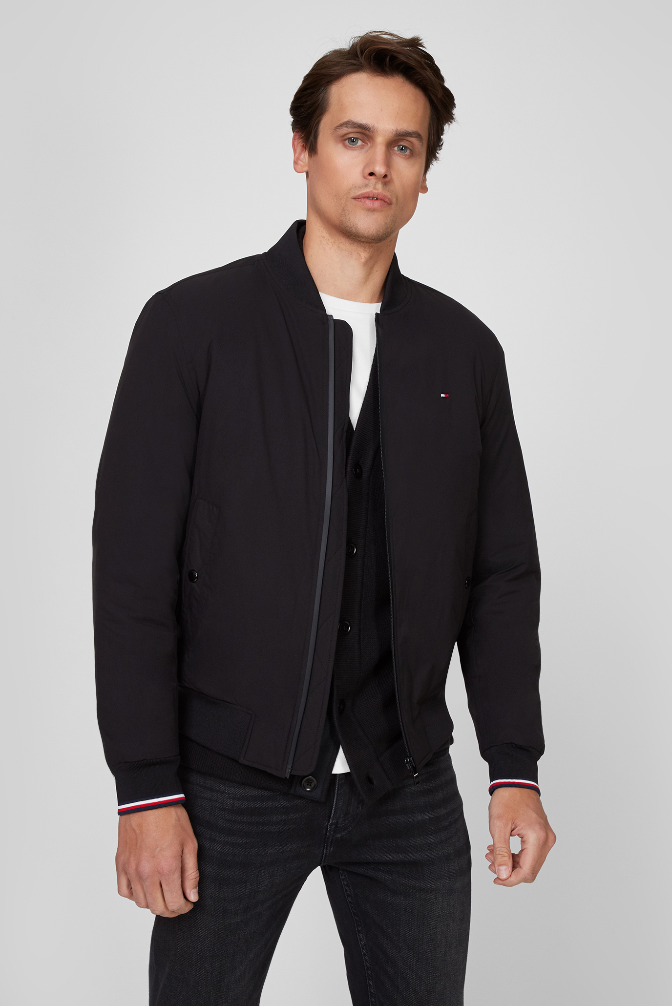 Чоловічий чорний бомбер Tommy Hilfiger MW0MW21359 — MD-Fashion