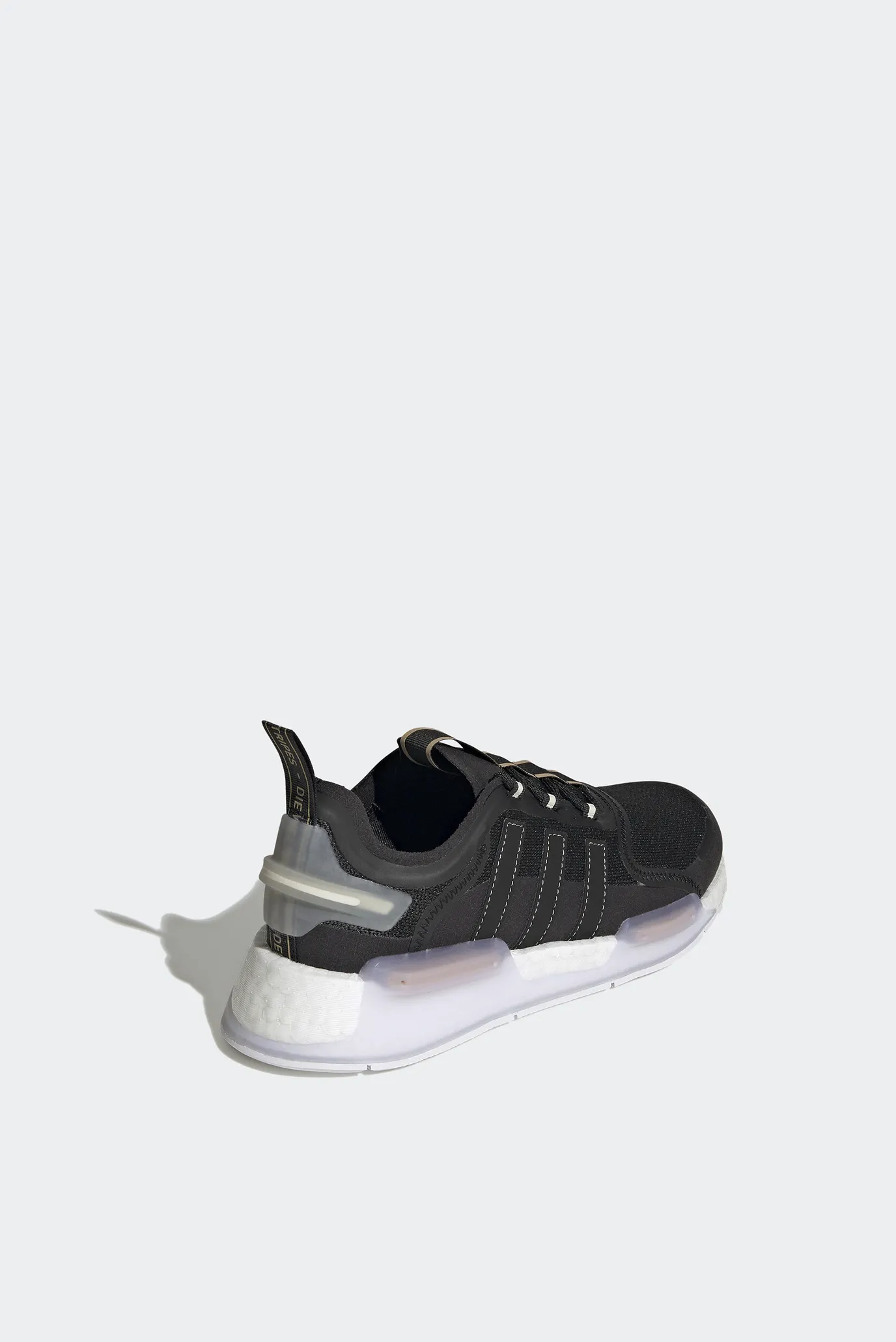 Кросівки NMD_V3 adidas GY4189 — MD-Fashion