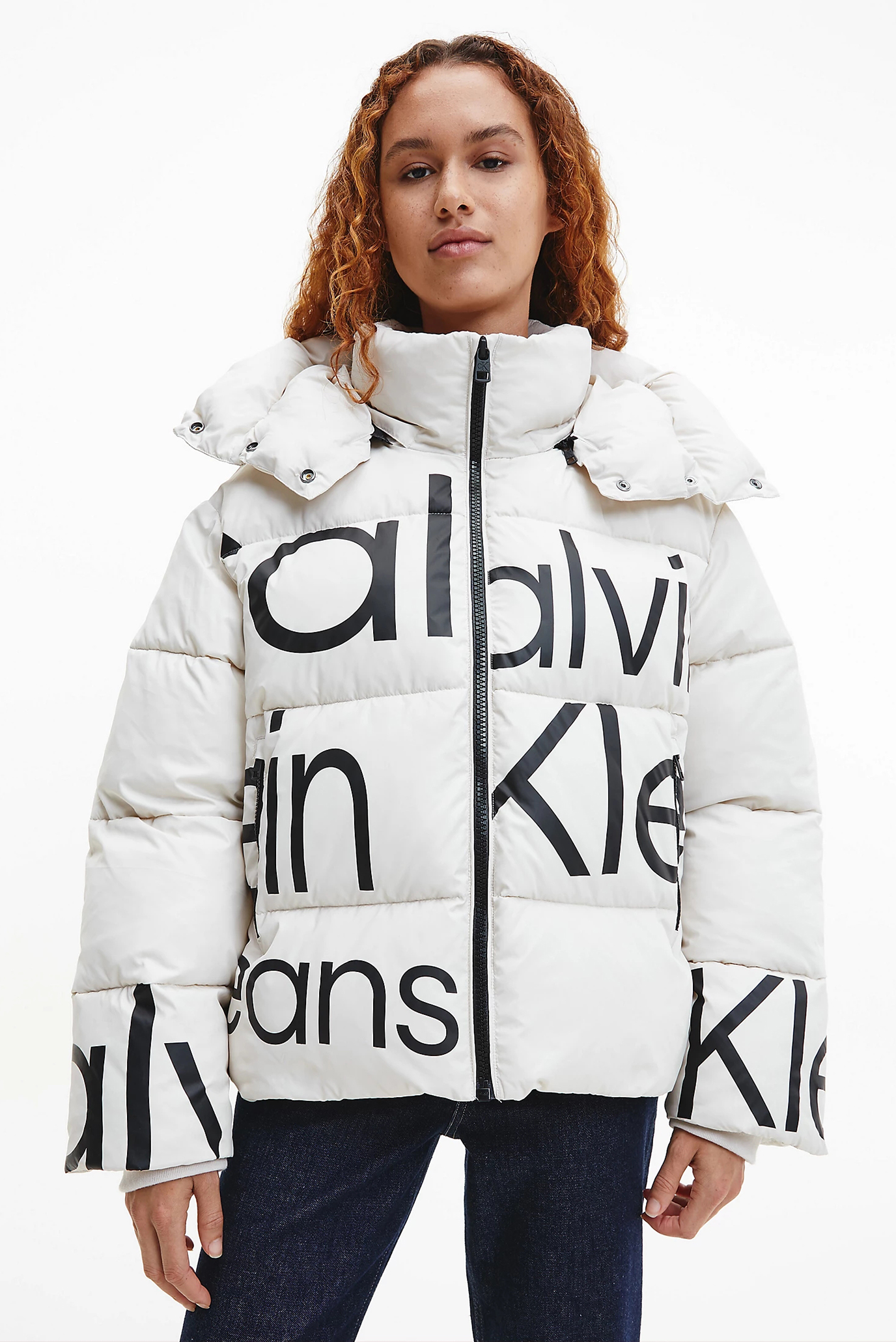 Женская белая куртка Bold Disrupted Logo Puffer Calvin Klein Jeans