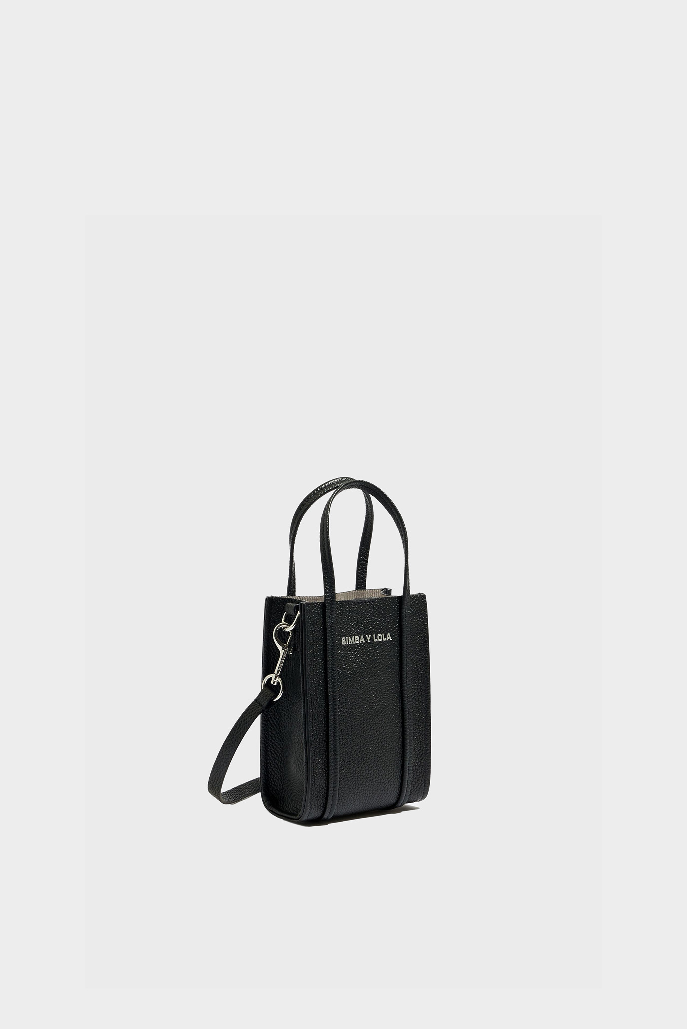 Жіноча чорна шкіряна сумка Bimba Y Lola 231BBBJ2V.10000 — MD-Fashion