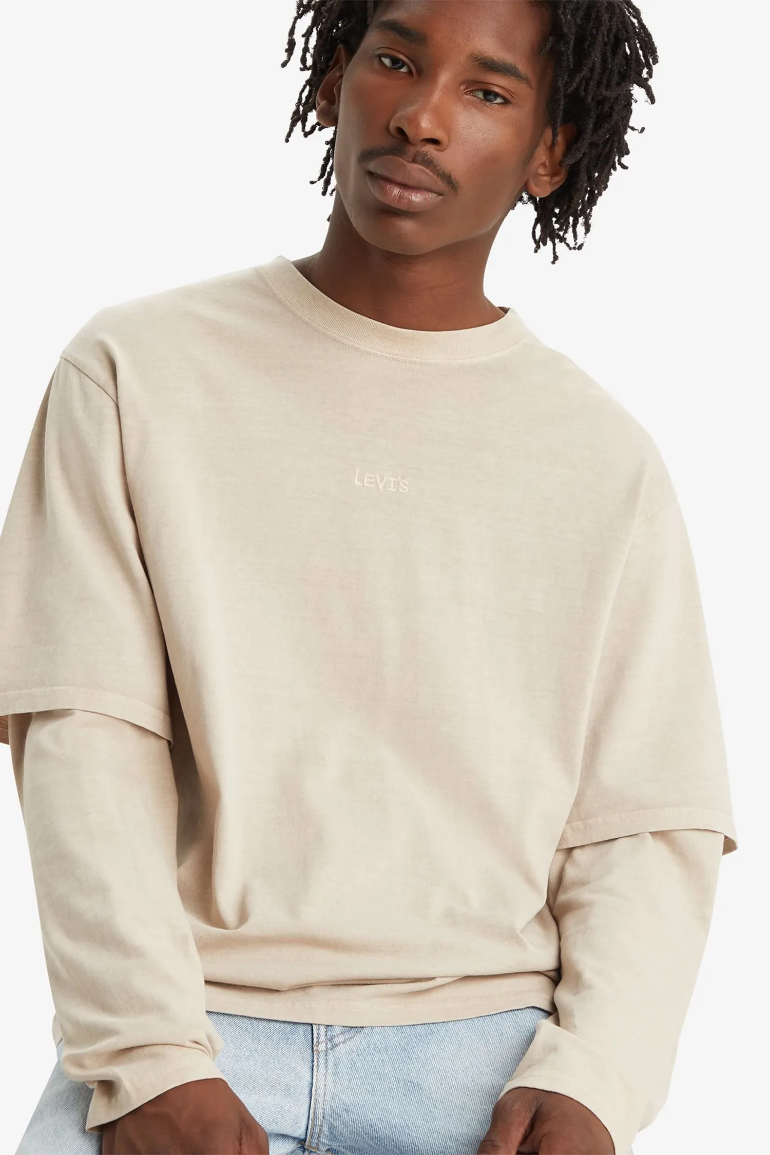 Чоловічий бежевий лонгслів Levi’s® A7588;0002 — MD-Fashion