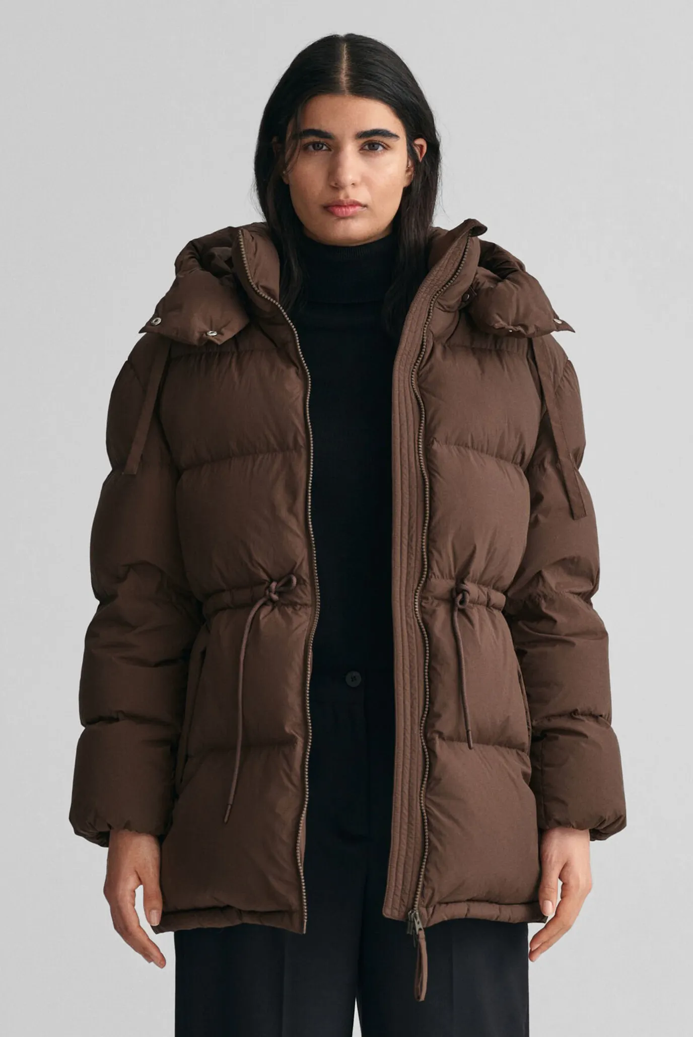 Жіночий коричневий пуховик MID LENGTH DOWN JACKET Gant 4700284 — MD-Fashion