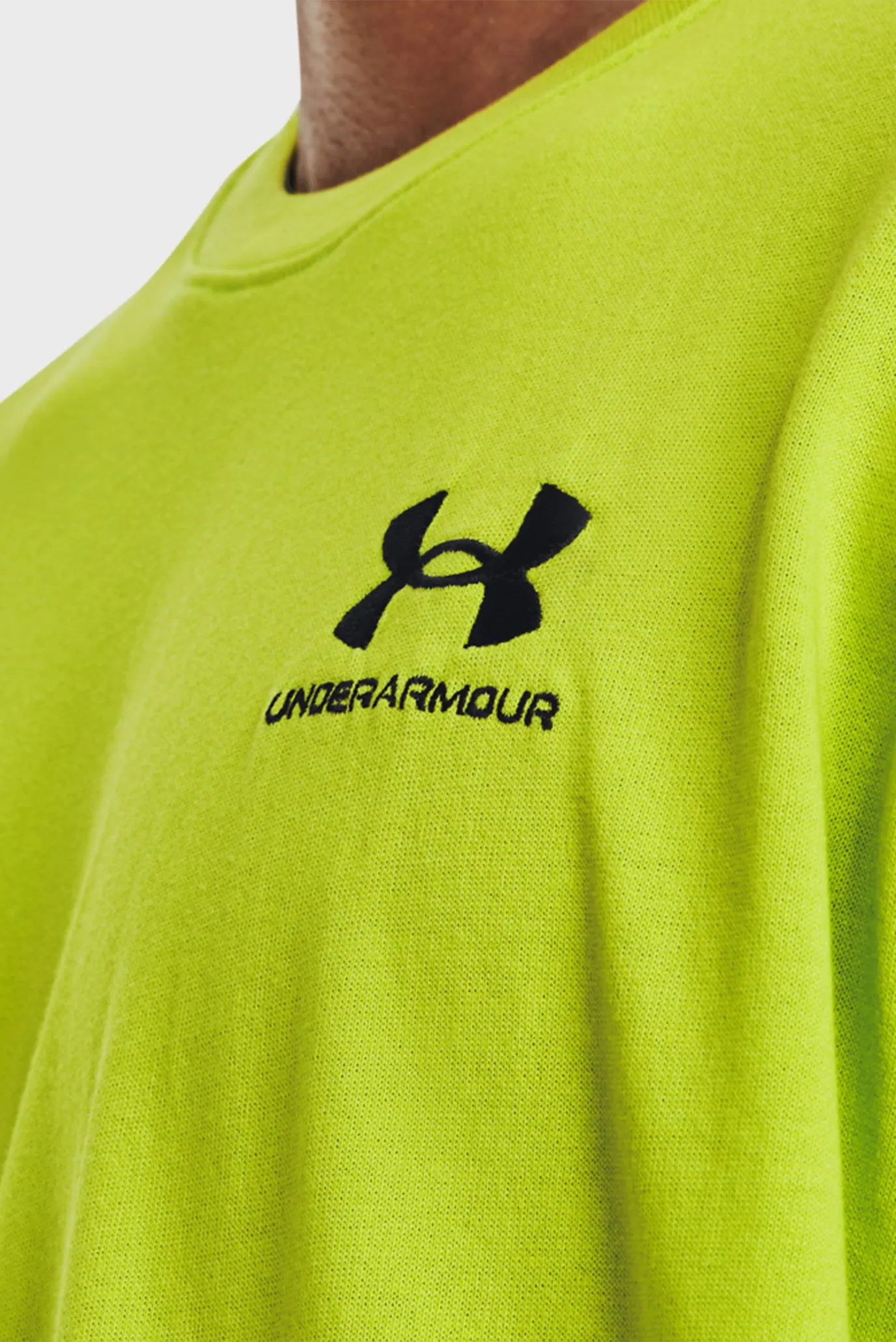 Чоловіча салатова футболка UA LOGO EMB HEAVYWEIGHT Under Armour 1373997 ...