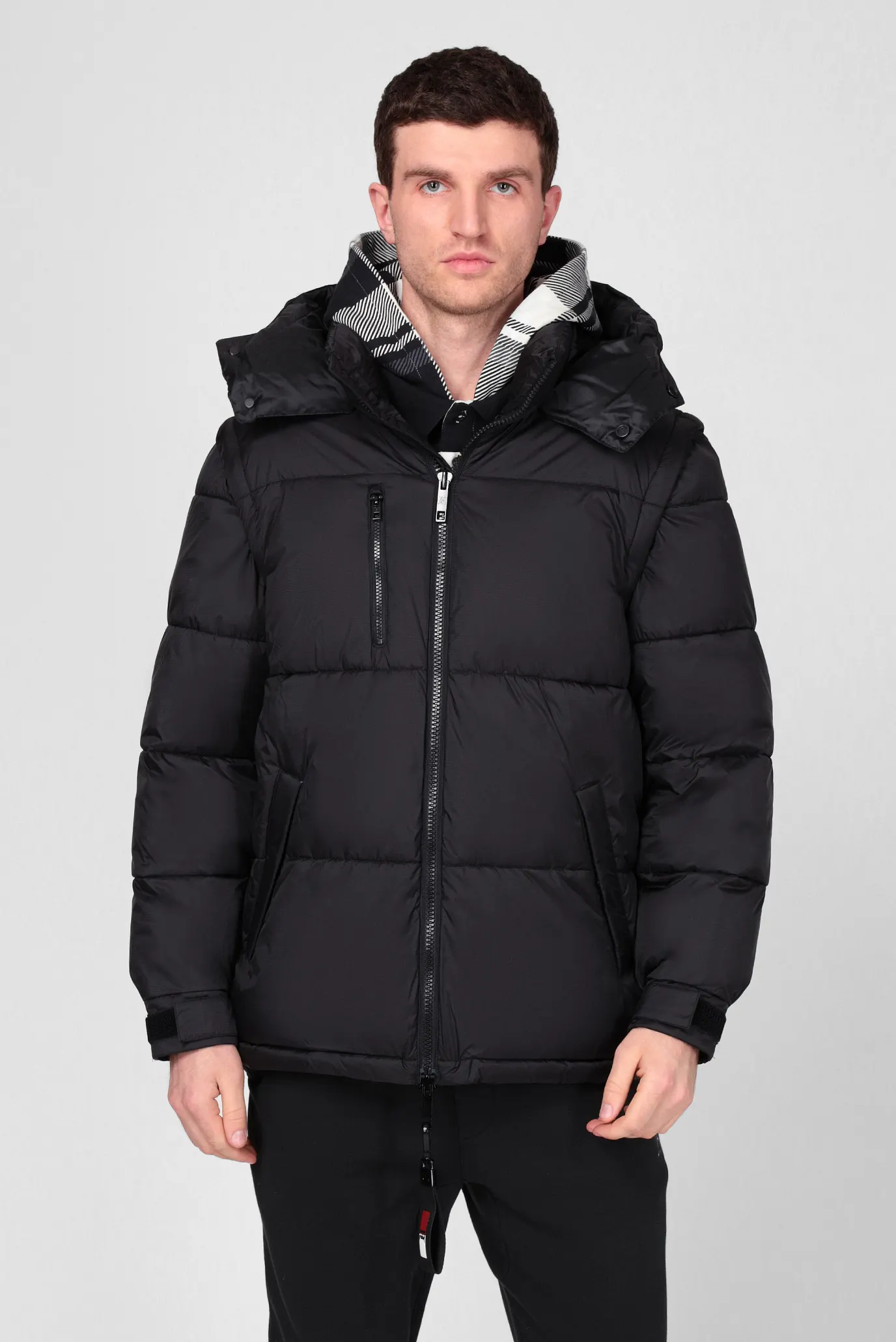 Чоловіча чорна куртка Lewis Hamilton MODULAR PUFFER JACKET Tommy ...