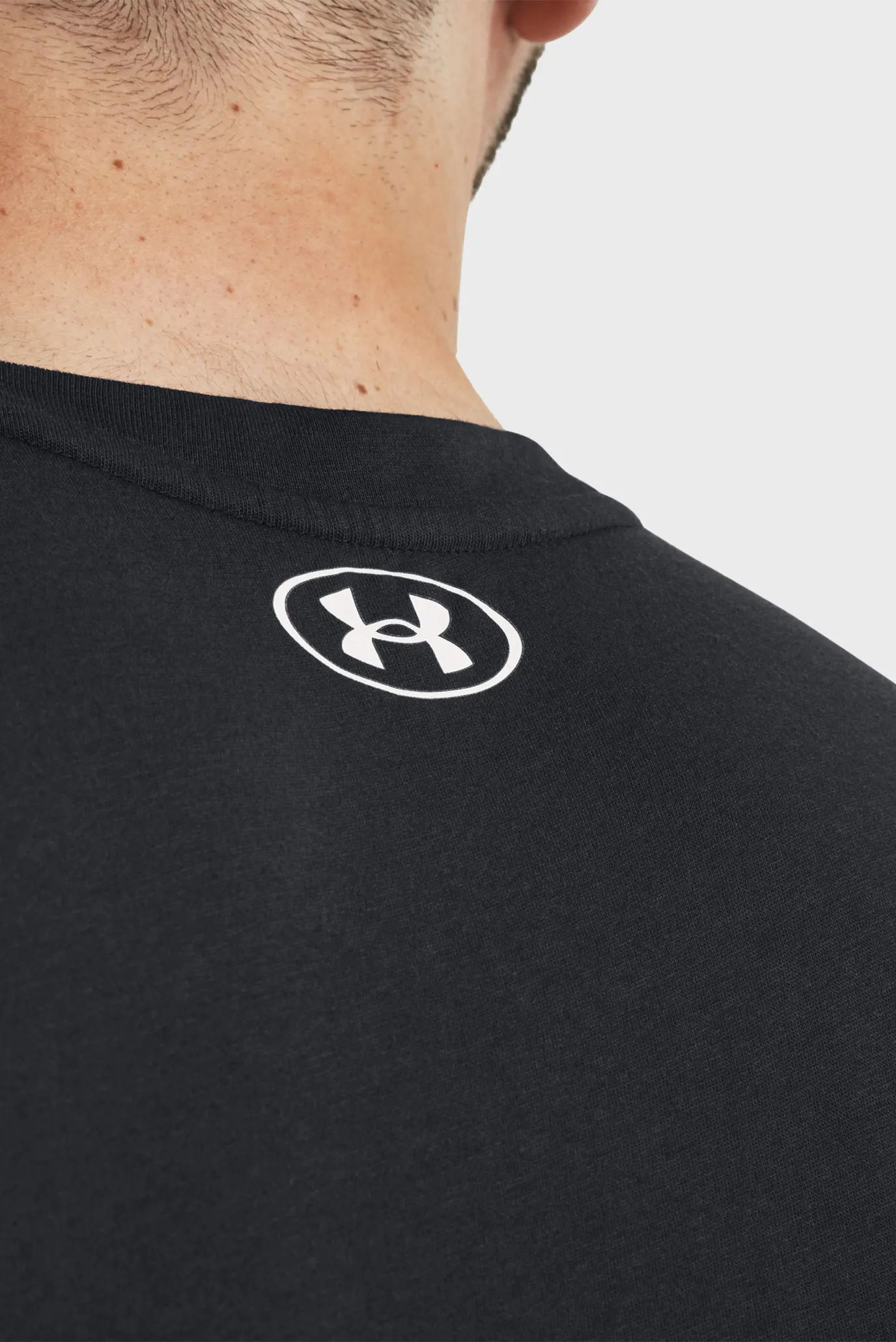 Чоловіча чорна майка UA PJT ROCK BRAHMA BULL TANK Under Armour 1373787-003 — MD-Fashion