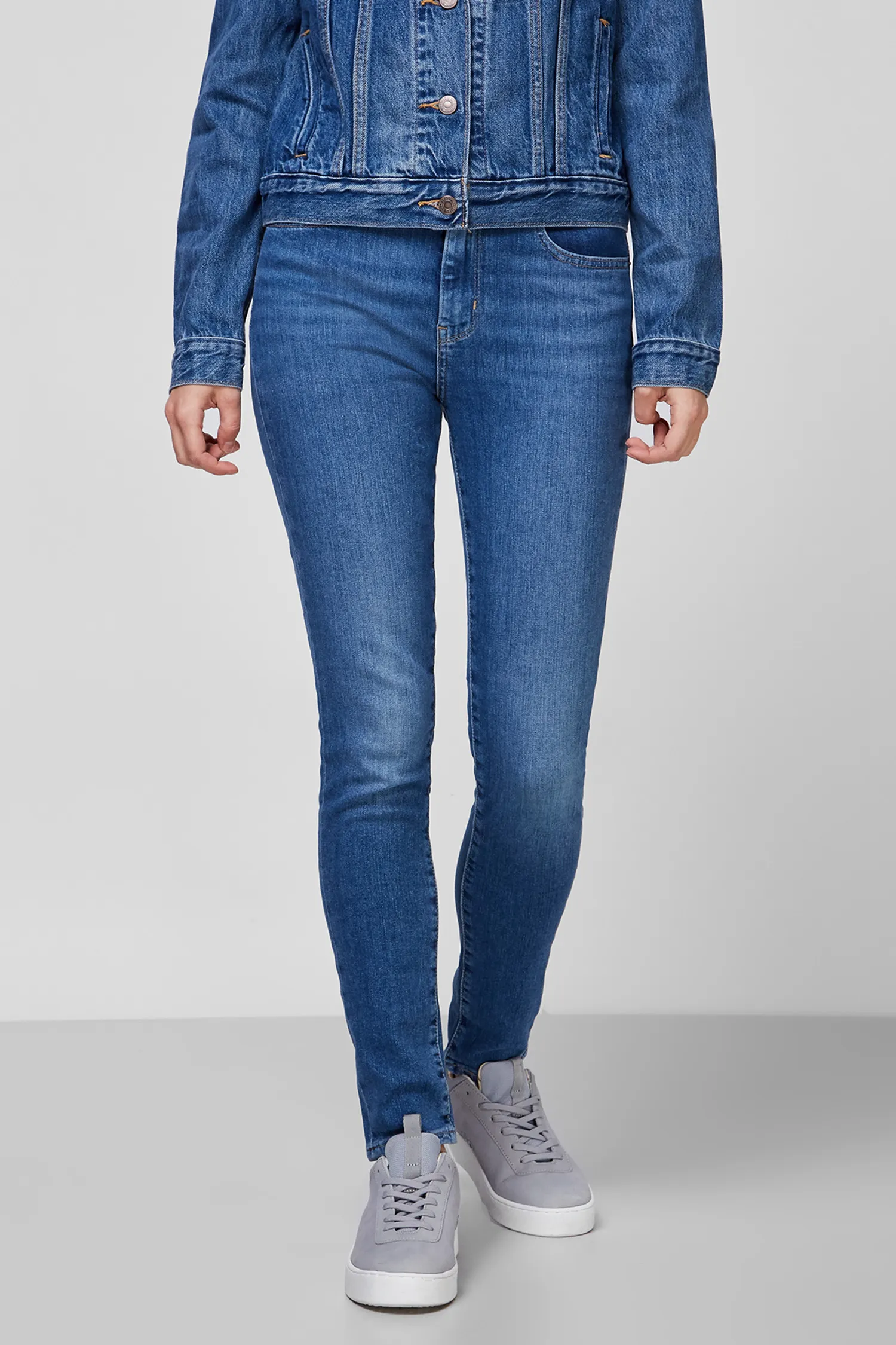Жіночі сині джинси 721™ High-rise Skinny Levi’s® 18882;0422 — MD-Fashion